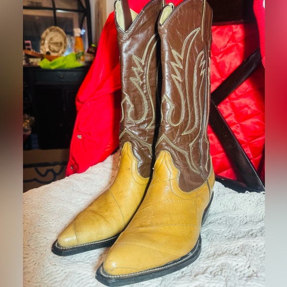 Cuadra | Shoes | Austin Genuine Leather Cowboy Boots Made In Mexico ...